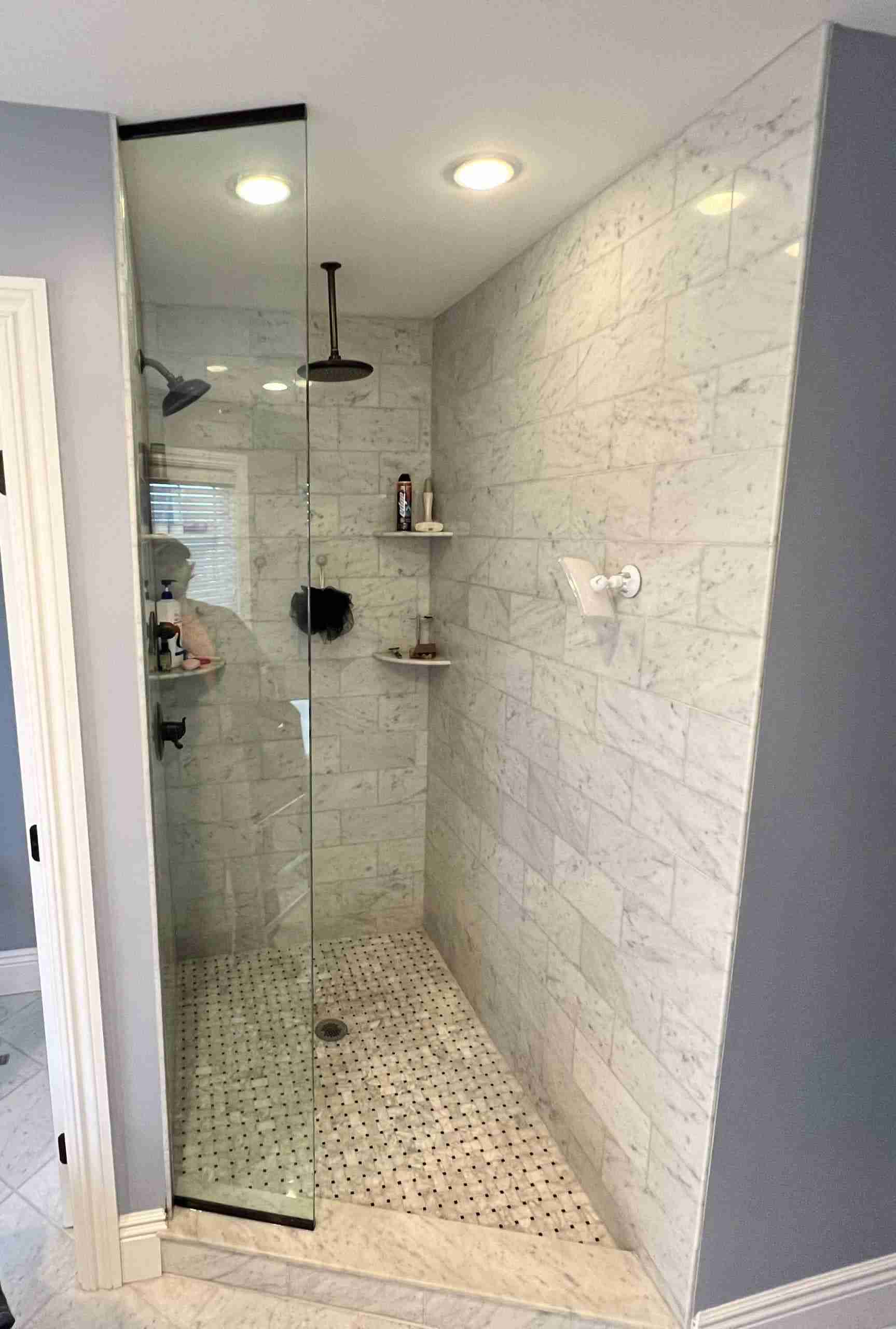 Shower Glass Spray Panel New Jersey - Accurate Glass & Mirror